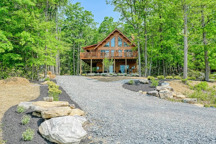 5br Dog-friendly Home With Mtn Views, Hot Tub - Deep Creek Lake, MD