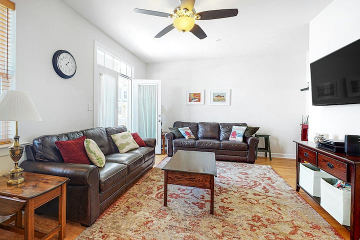 4br 2 Blocks From Beach | Pool | Ac | W/d - Ocean City, MD