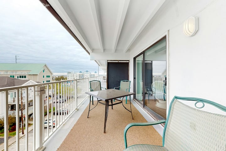 2br Oceanview | Balcony | Pool | - Ocean City, MD