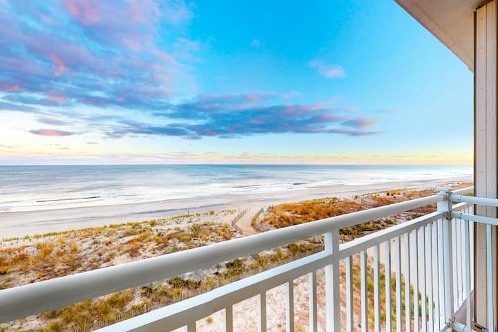 Sunrise View | 1br Oceanfront | Balcony | W/d - Ocean City, MD