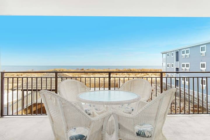 1br Oceanfront | Pool | Balcony | Elevator - Ocean City