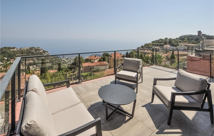 2 Bedroom Cozy Apartment In La Turbie - La Turbie