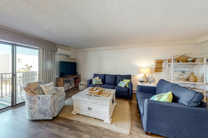 Modern Beach Condo: Steps To Sand, Golf & Dining - Fenwick Island, DE