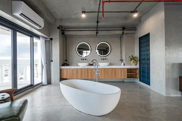 Unique Spacious Loft In Silom - Thailand