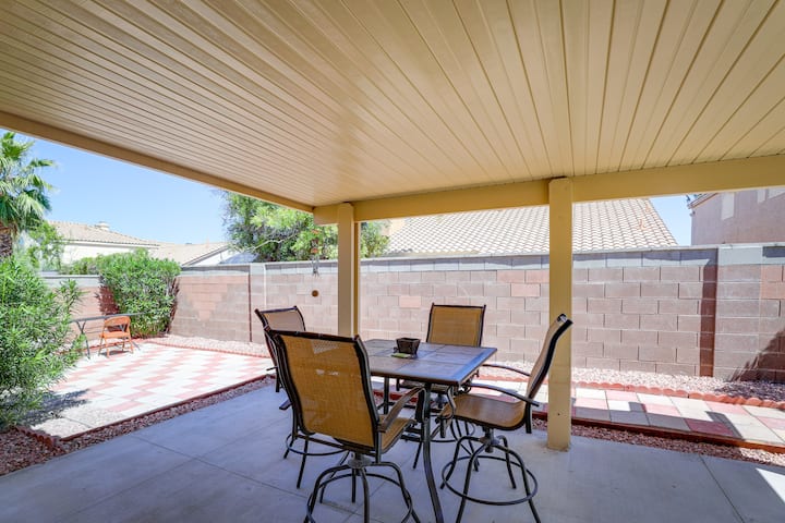 North Las Vegas Home ~ 5 Mi To Fremont St! - North Las Vegas, NV