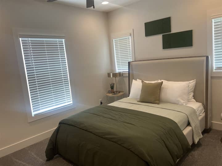 The Perch On Piper By 360 Destinations - Auburn, AL