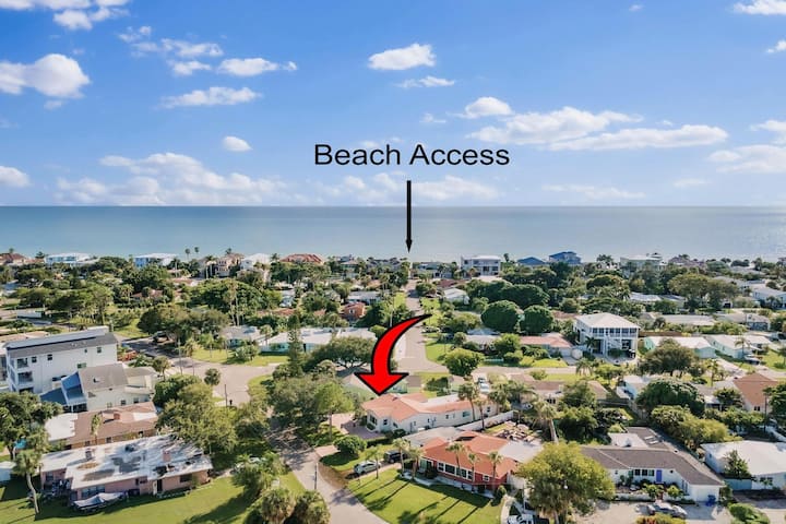 Redington Beach Bungalow - Redington Beach, FL