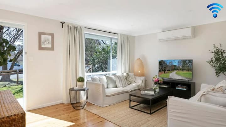 Bluebird Cottage  – Stay 5, Pay 4 - ボーラル