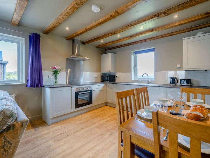 2 Bed In Bentham (53510) - Hornby Castle