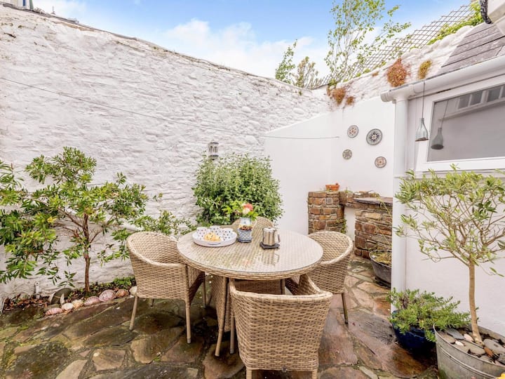 2 Bed In Bideford (Oc-trqct) - Appledore