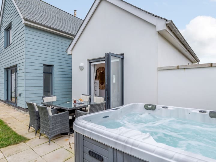 3 Bed In Northam (52930) - Bideford