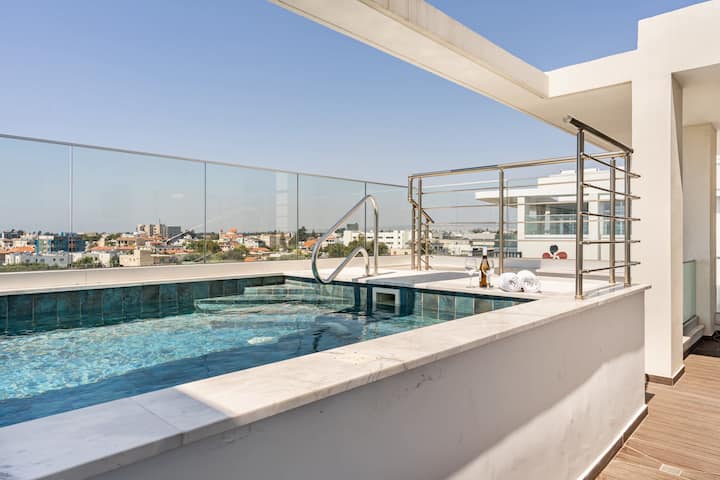 Yamas Urban Living Pool Penthouse Marvel - Limassol