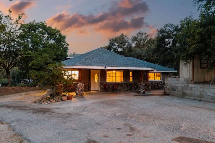 [Top] 7br 3bath In Yosemite & Bass Lake | Hot Tub - Oakhurst, CA