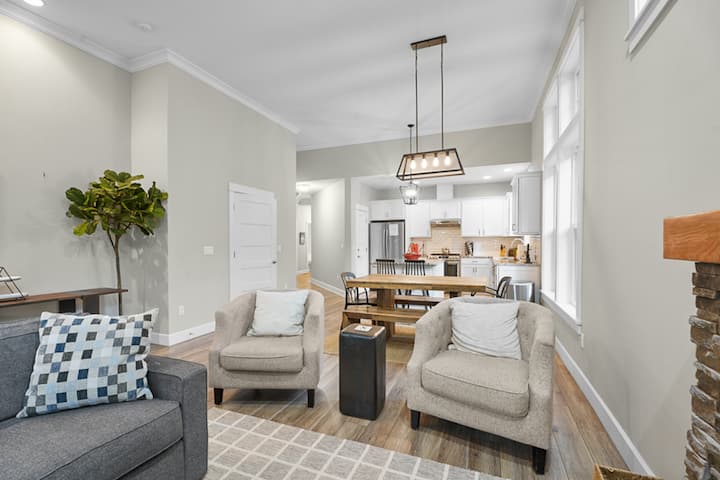 Modern Retreat In Mt Hood | Dog Friendly - Oregon