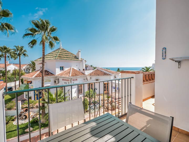 Apartment With Pool And Balcony By Burriana Beach - Nerja