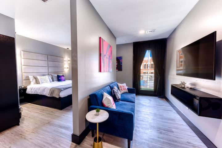 The Bella #205-glamour & Grace Suite - Biloxi, MS