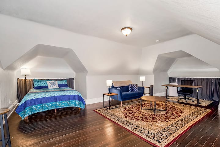 Studio Apartment For Traveling Professionals - Kansas City, MO