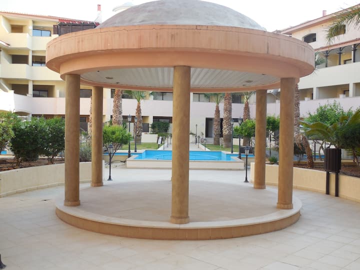 1 Bedroom Luxury Apartment In Secure Gated Complex - Pafos