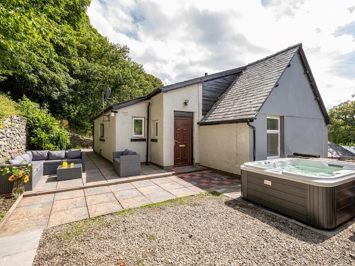 4 Bed In Llandderfel (75288) - Bala