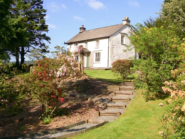 4 Bed In Hawkshead Village (Llh44) - Coniston