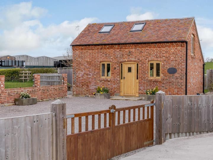 1 Bed In Gloucester (Oc-60276) - Tewkesbury