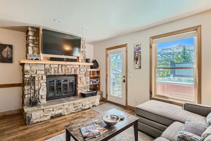 Downtown Breck Townhome - Walk To Lifts  And - Breckenridge, CO