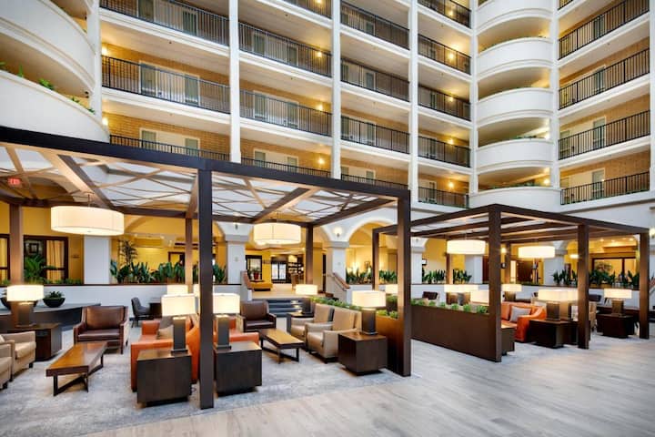 2 Units Short Drive To Dallas Love Field Airport! - Richardson, TX