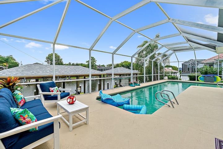 Canal Front Pool Home With Dock - Palm Coast, FL