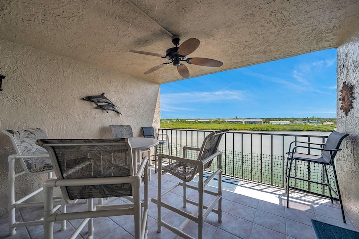 Pet-friendly Waterfront Condo In Indian Shores - Indian Shores, FL