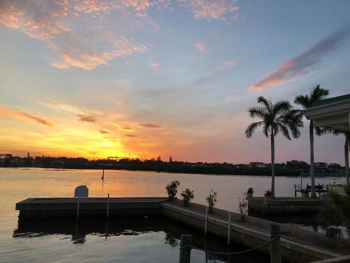 Bayfront Condo Near Beach - Sea Club Ii Unit 2a - Siesta Key, FL