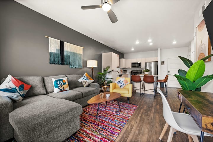 Affordable Apt In Salt Lake City! Ideal Location - Salt Lake City, UT