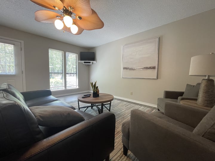 Cabin 213 - Pottsboro, TX