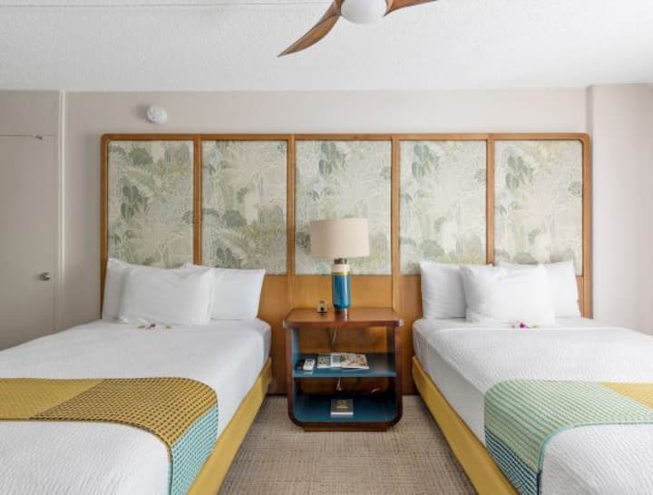 Tradewind Two Double At White Sands Hotel Hawaii - Honolulu, HI