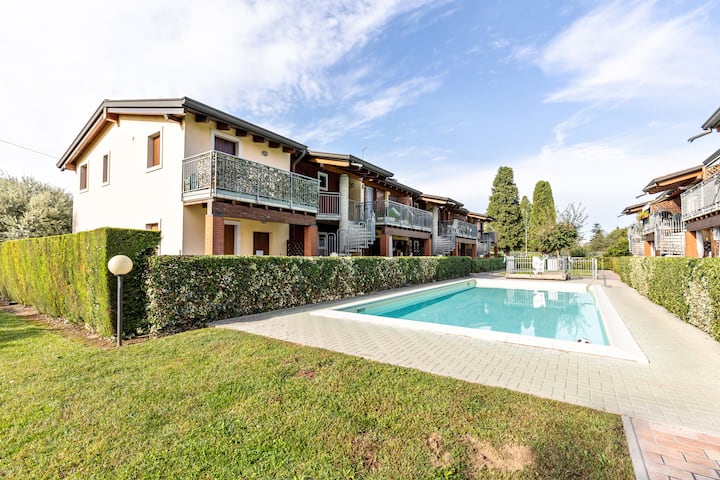 Residence La Corte Near Gardaland - Lazise, VR, Italia