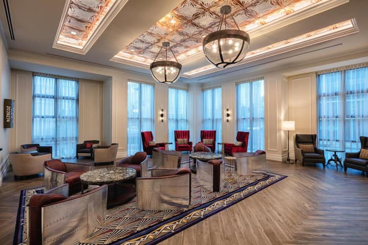 4 Captivating Units In The Heart Of New Orleans! - New Orleans, LA