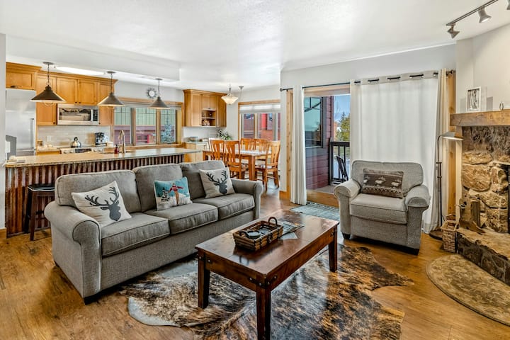 Beautiful 2br The Phoenix | Patio | Pool - Steamboat Springs