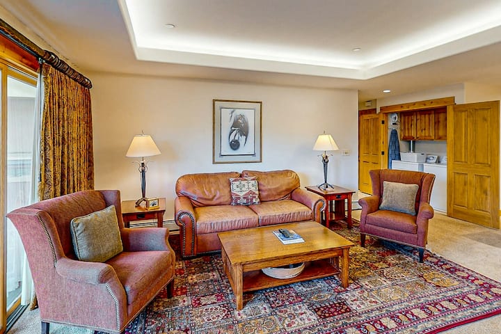 Walk To Gondola 2br Canyon Creek Condos 2nd-floor - Steamboat Springs, CO