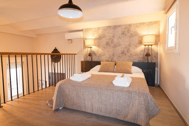Cozy Equipped Duplex In Poblenou, For 4 Guests - 巴達洛納