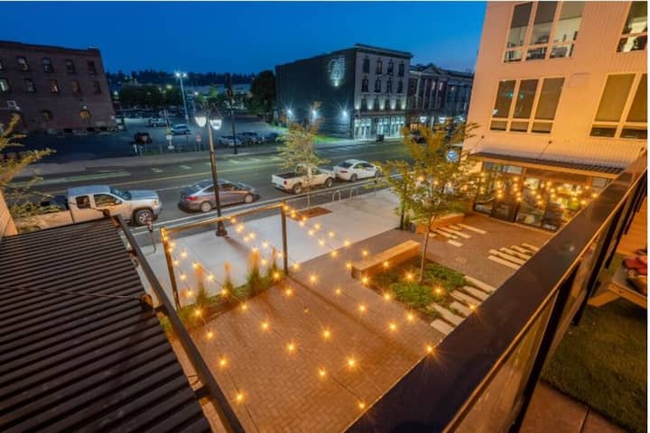 Free Prkng Garage. Walk 2 Conv Cntr, Prfrming Arts - Spokane, WA