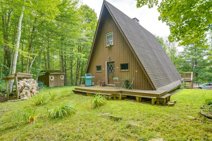 A-frame Cabin W/ Furnished Deck In Becket! - Greenwater Pond, MA