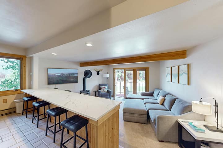 2br Mountainview 2nd-floor | Balcony - Steamboat Springs, CO