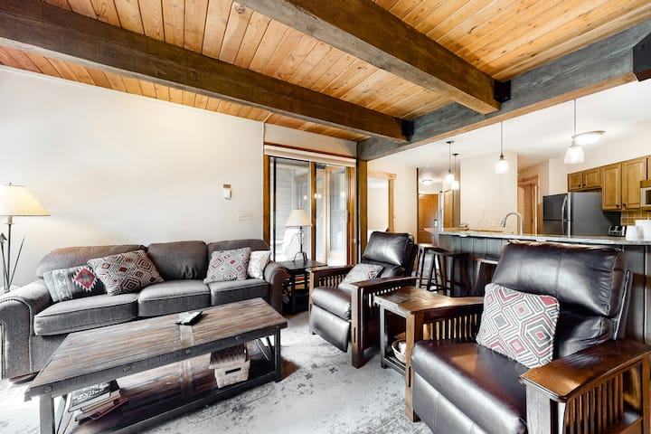 Lodge A208: 2br At Lodge 2nd-floor | Balcony - Steamboat Springs, CO