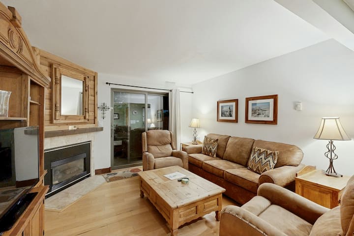 Appealing 2br Timber Run Condos | Patio | Pool - Steamboat Springs, CO