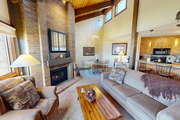 Charming 2br Mountainview At Lodge 3r - Steamboat Springs