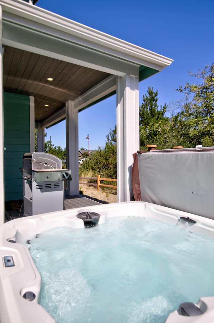 Vitamin Sea - Oyhut Bay Seaside Village - Ocean Shores, WA