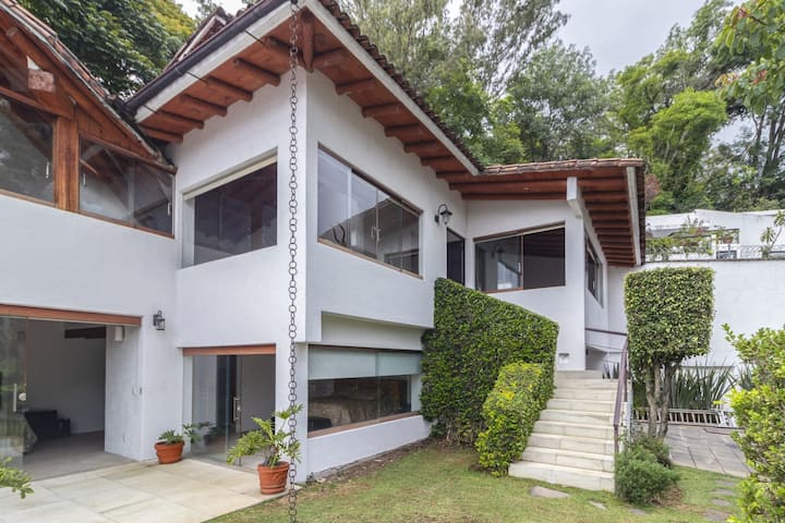 Top Location With Private Pool - Valle de Bravo