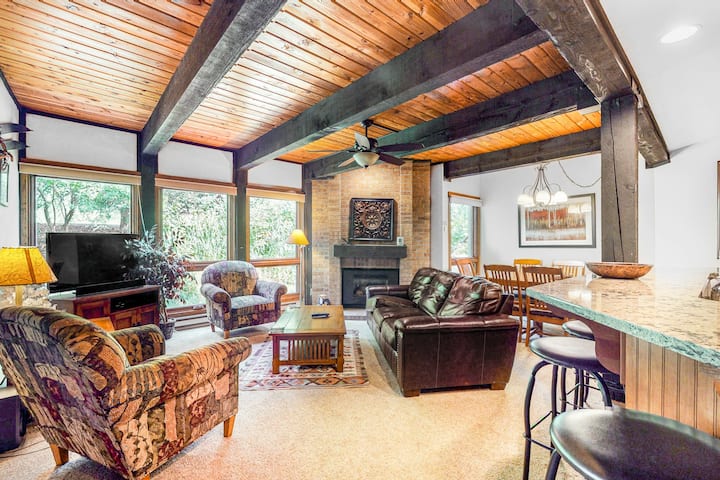 2br At Lodge 1st-floor | Deck | Fireplace - Steamboat Springs, CO