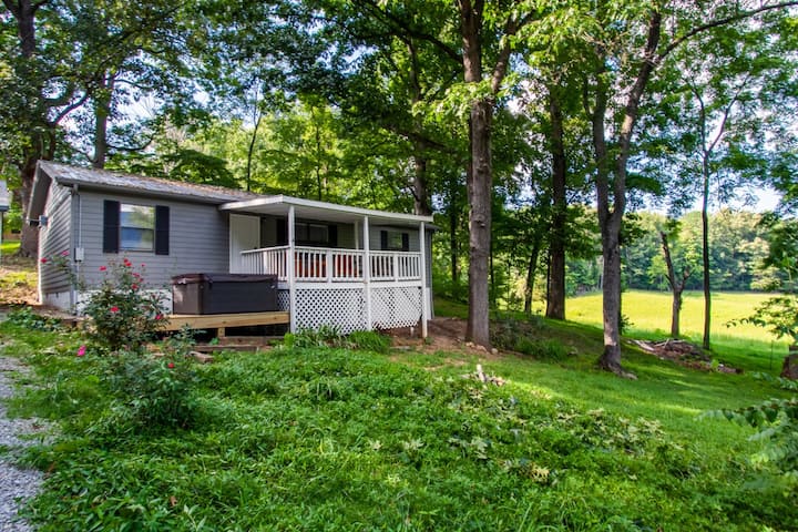 Stargazing & Serenity At Wears Valley Hideaway - Townsend, TN