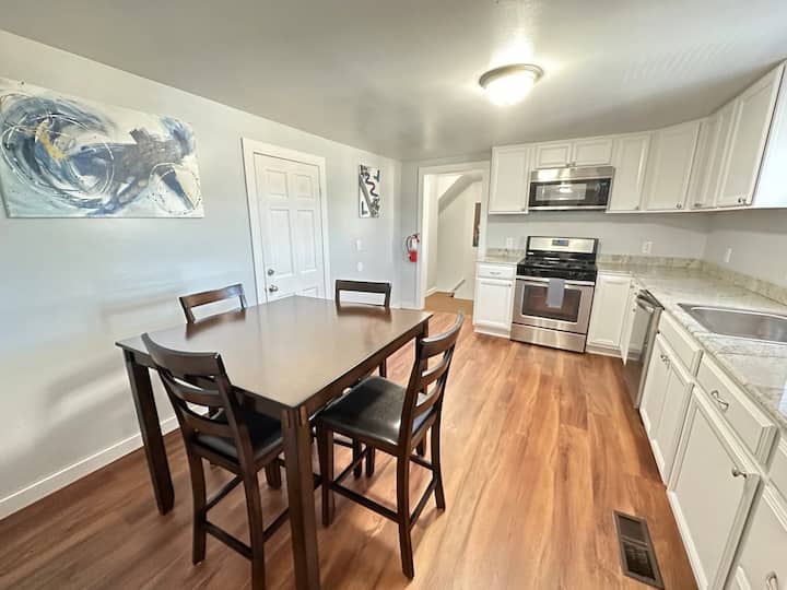 Home Plate Apt 2 - All Star Baseball Rentals - Oneonta, NY