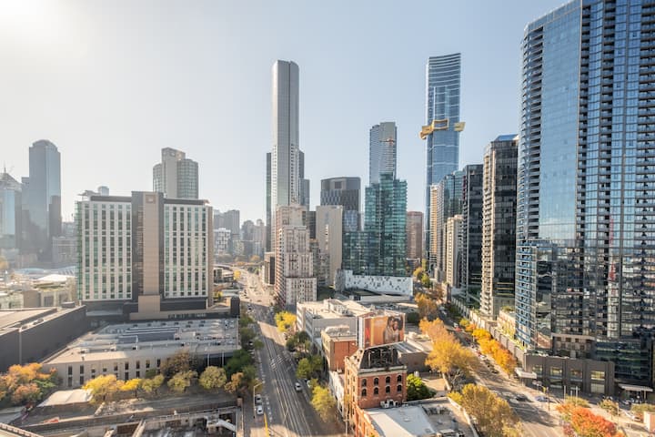 Gym, Wifi, Walk To Crown Casino & Eureka Skydeck - Cremorne